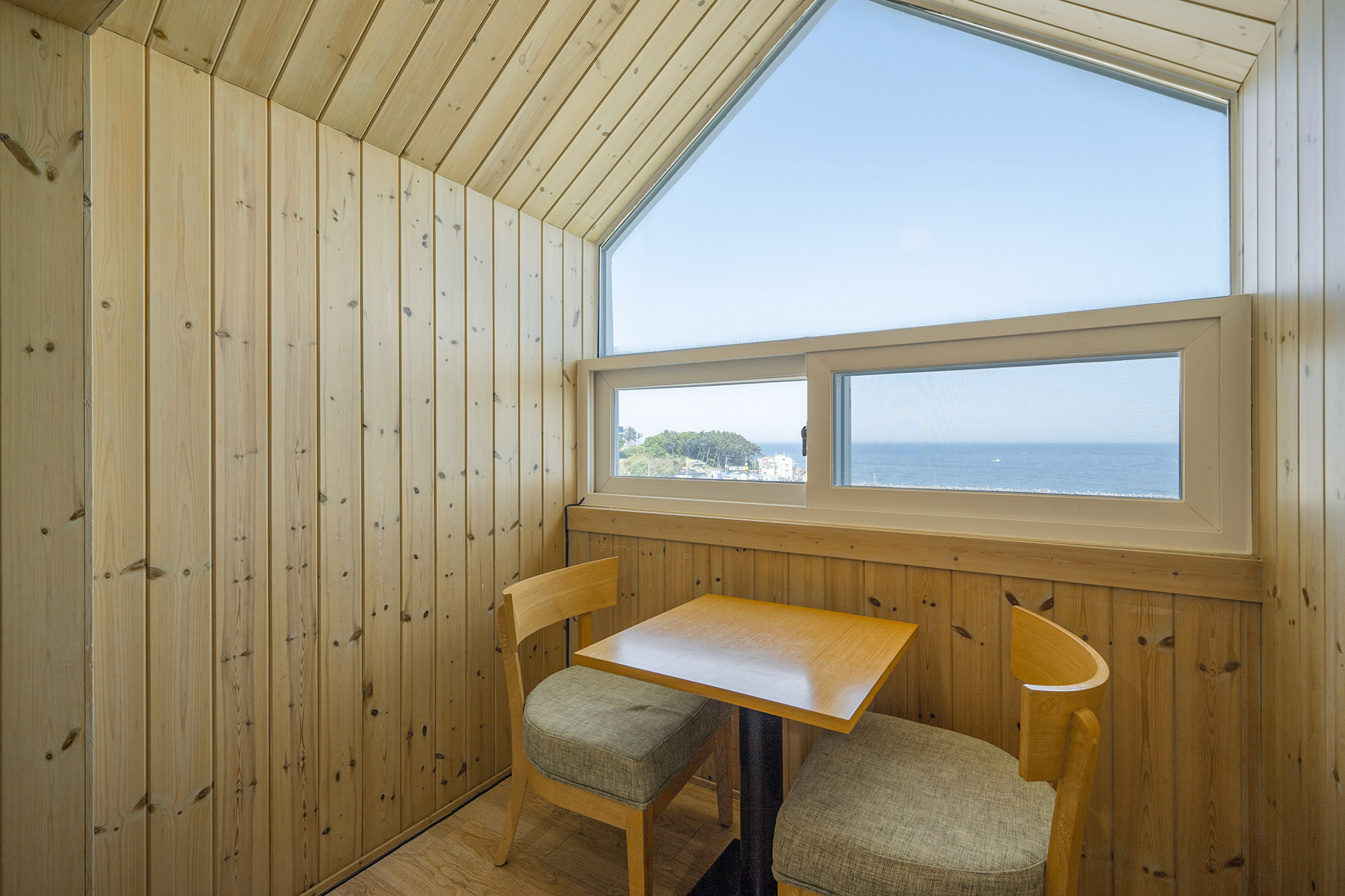 영덕 호텔 프라다(PRADA HOTEL) 모텔 사진, 가격, 위치소개 | NOL