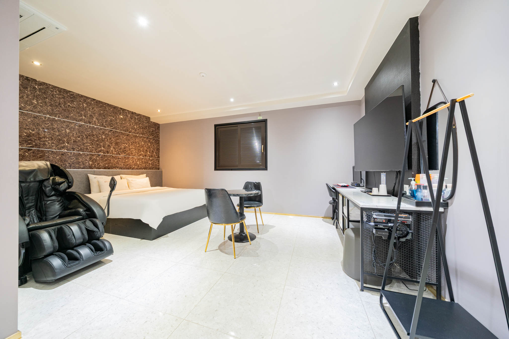 안양 SUN motel (예술공원) 모텔 사진, 가격, 위치소개 | NOL