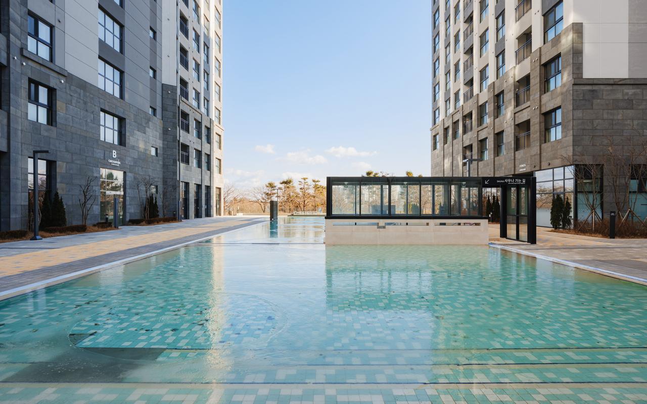 르컬렉티브 속초중앙 호텔/리조트 사진, 가격, 위치소개 | NOL